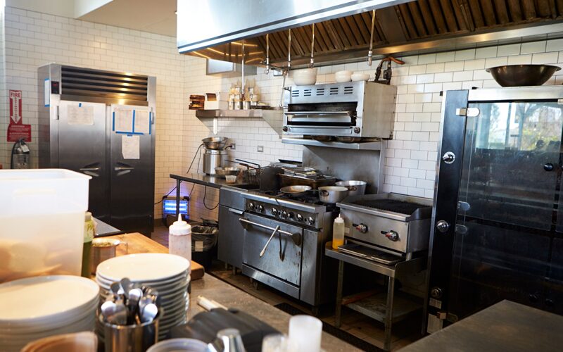 almacen de cocina de un restaurante - CCFProsario.com