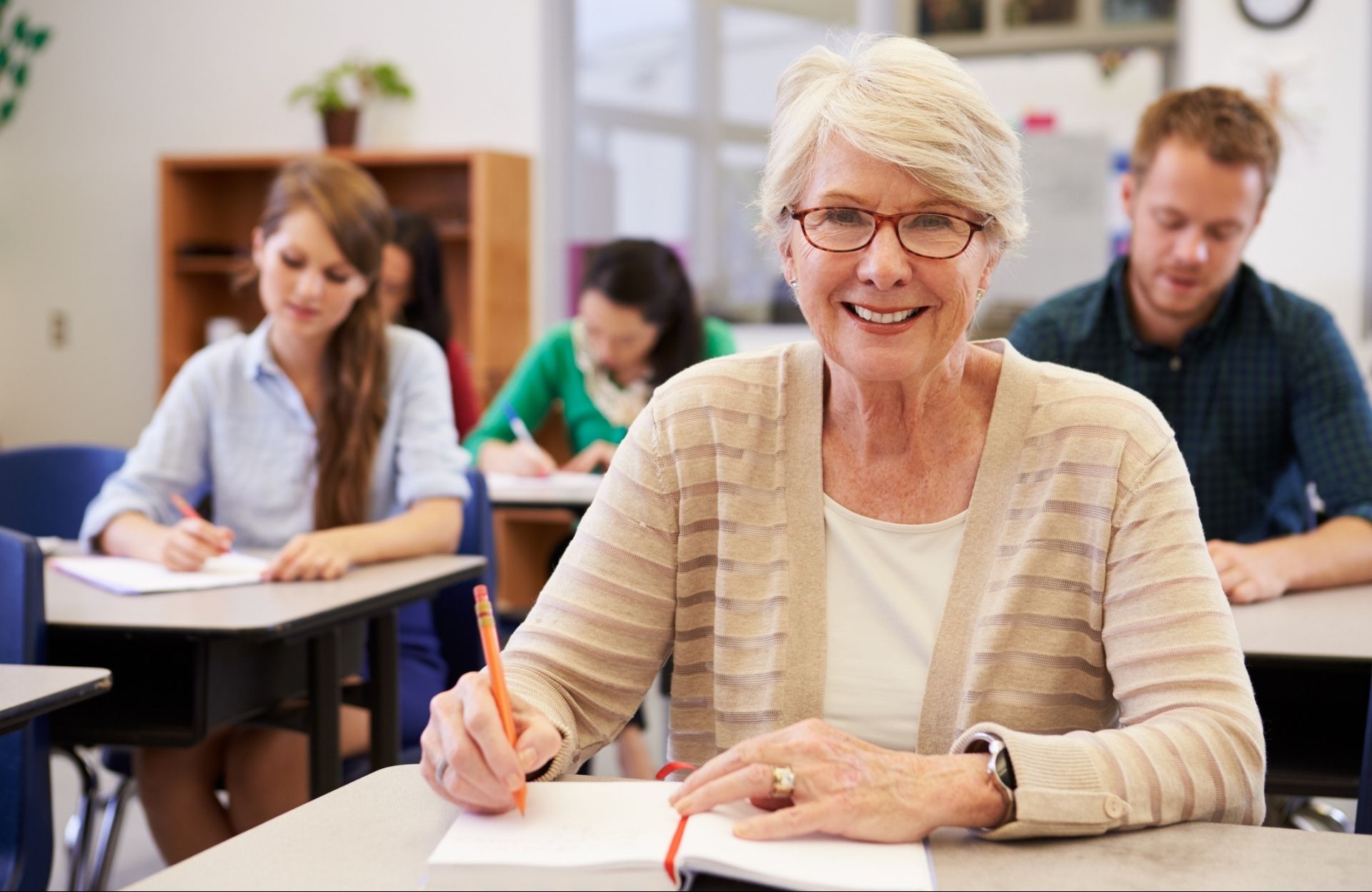 Descubre qué Estudios Puedes Realizar con el Título de Graduado Escolar ...